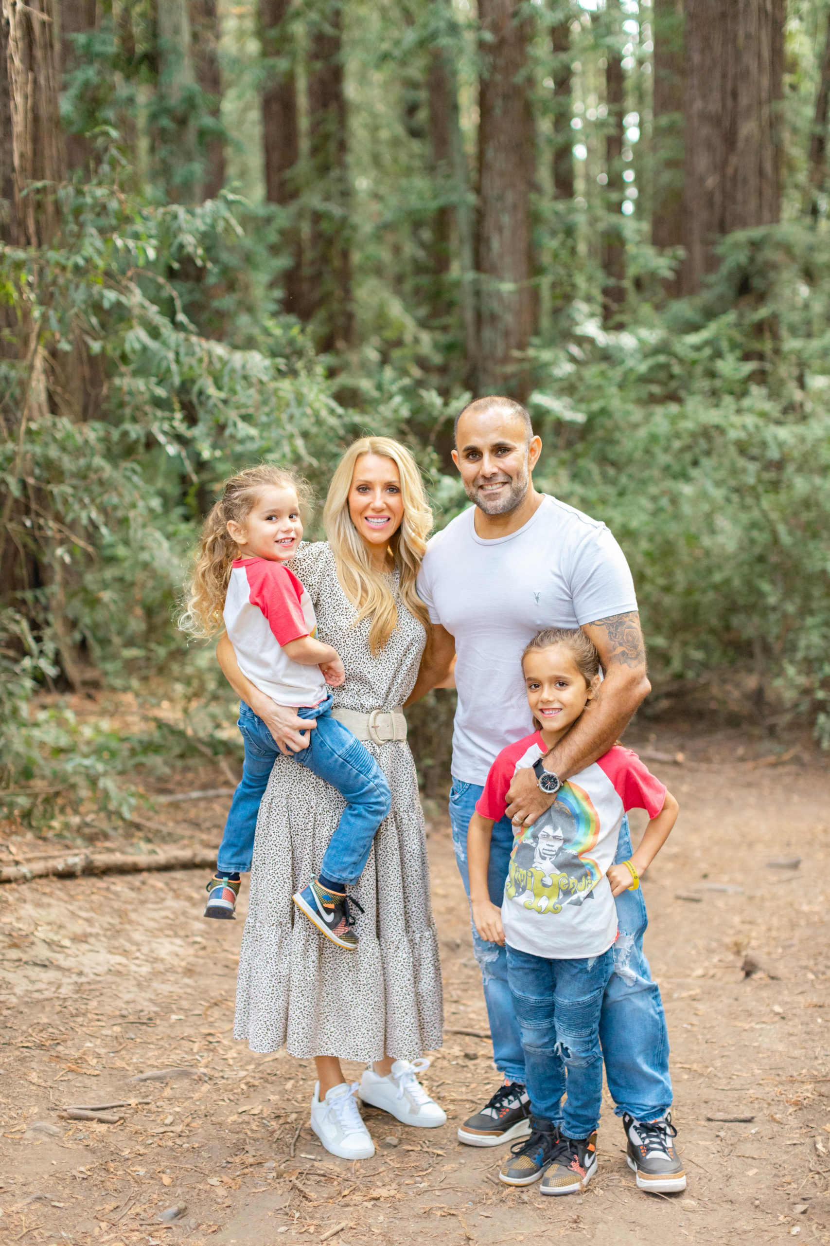 Fall Family Photos in Oakland's Redwood Park - Shannon Alyse Photography